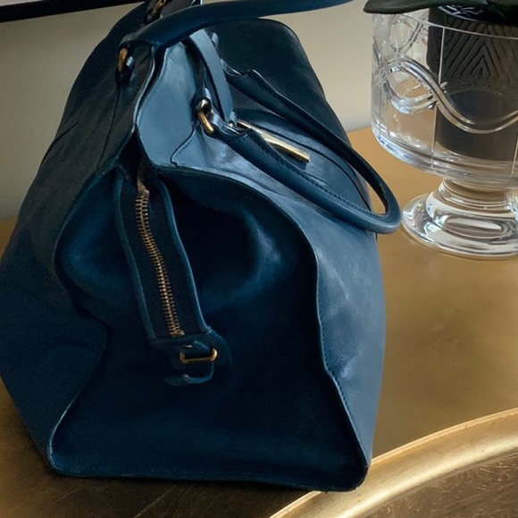 Yves Saint Laurent | Bags | Authentic Ysl Chic Cabas Bag Blue | Poshmark